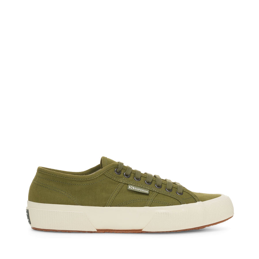 Superga shoes for men: Men's Classic 2750